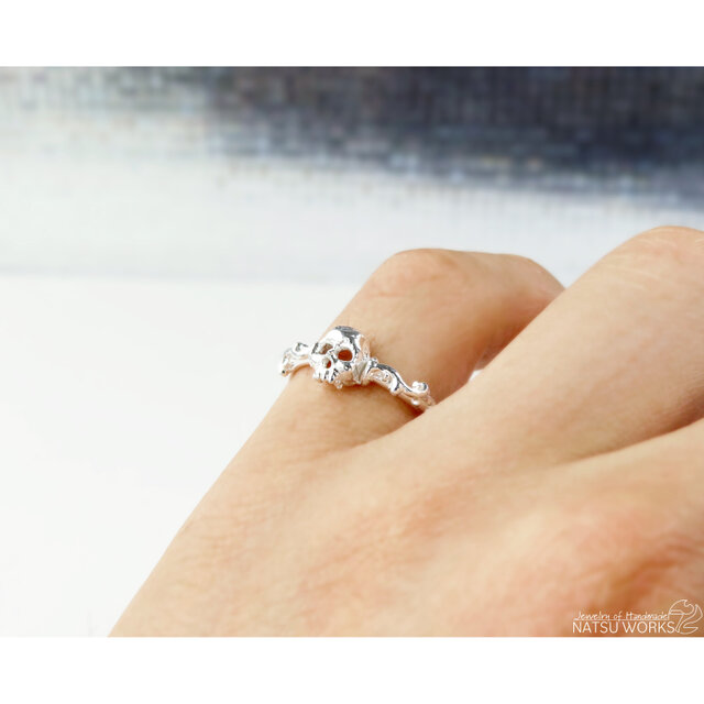 ボタニカル スカル リング / Botanical Skull Silver Ring | iichi 日々の暮らしを心地よくするハンドメイドやアンティークのマーケットプレイス