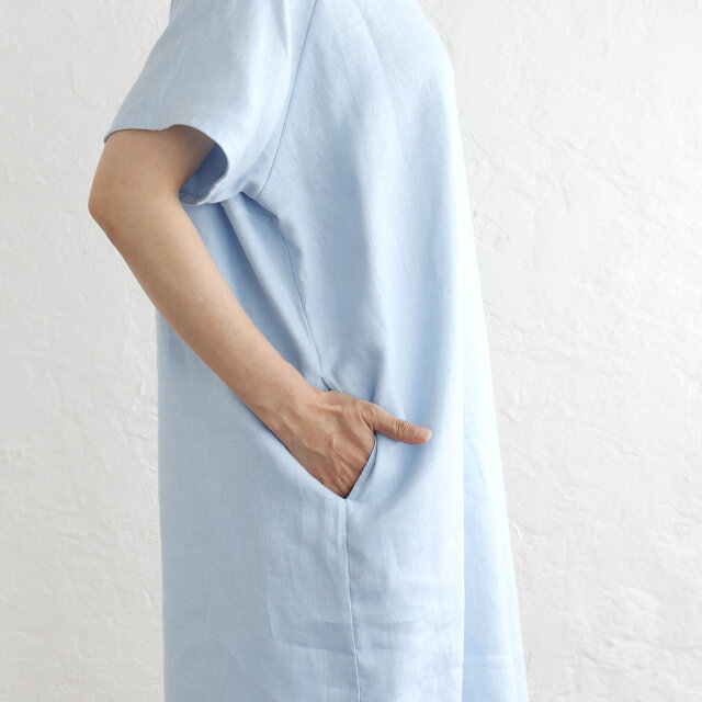 リネンラウンドネック サックワンピース 大人のゆったりワンピ （ライトブルー）OP19 | iichi 日々の暮らしを心地よくするハンドメイドやアンティークのマーケットプレイス