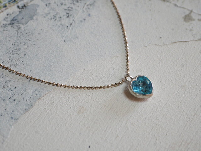 8x8mm♡カットBT | iichi 日々の暮らしを心地よくするハンドメイドやアンティークのマーケットプレイス