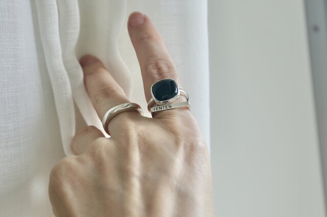 [cool modernなonyx]ring | iichi 日々の暮らしを心地よくするハンドメイドやアンティークのマーケットプレイス