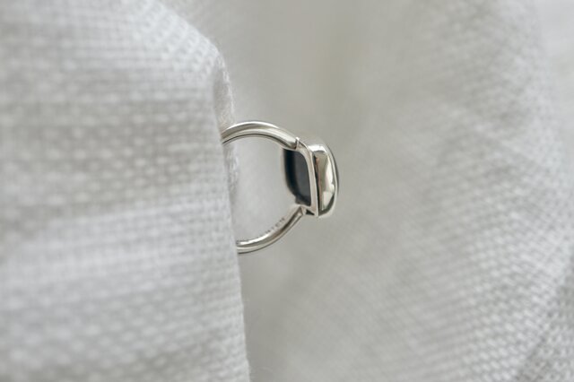 [cool modernなonyx]ring | iichi 日々の暮らしを心地よくするハンドメイドやアンティークのマーケットプレイス