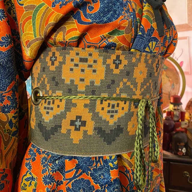 和洋折衷 着物 リメイク ロング 丈 ワンピース ドレス 洗える 化繊 名古屋帯サッシュベルト レトロ 古着 和 KW-425 | iichi 日々の暮らしを心地よくするハンドメイドや ...