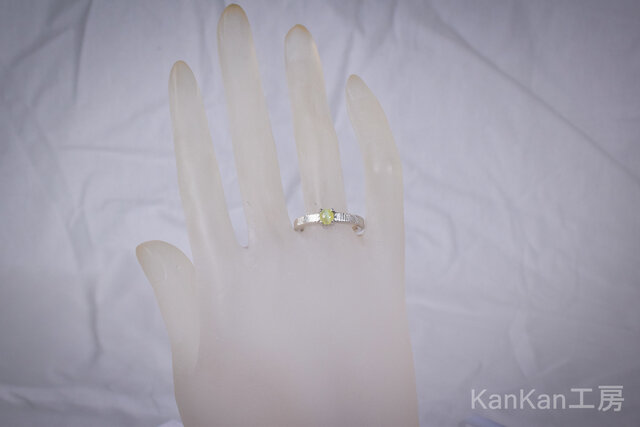 クリソベリルキャッツアイのリング | iichi 日々の暮らしを心地よくするハンドメイドやアンティークのマーケットプレイス