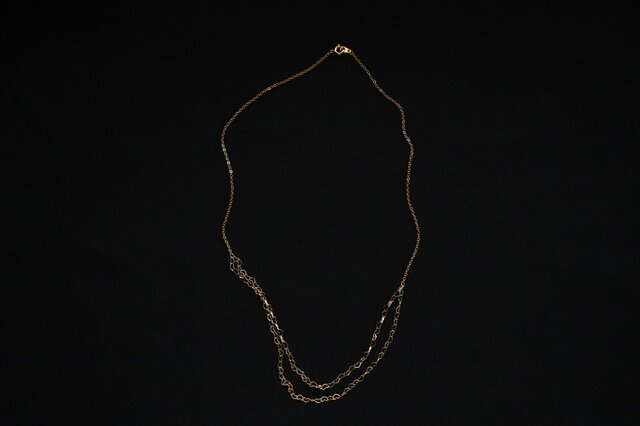 【高品質・自然なつけ心地】ハートの二連ネックレス 16kgp 華奢シンプル スキンジュエリー | iichi 日々の暮らしを心地よくするハンドメイドやアンティークのマーケットプレイス