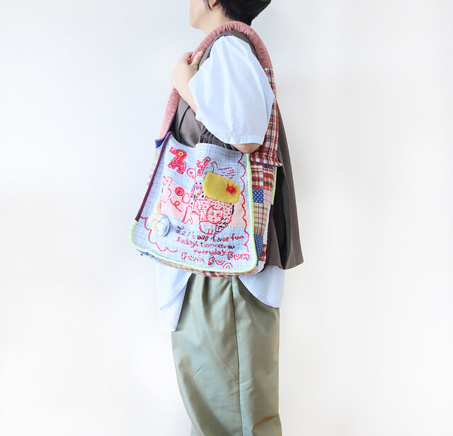 ワンハンドルショルダー「happy hour」2 | iichi 日々の暮らしを心地よくするハンドメイドやアンティークのマーケットプレイス