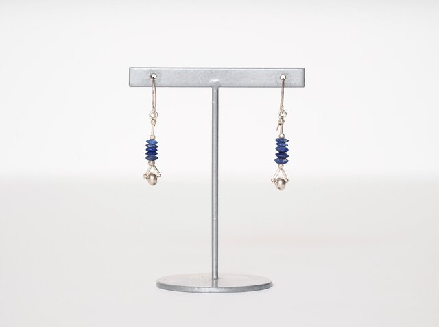 -Lapis lazuli・silver- short pierce | iichi 日々の暮らしを心地よくするハンドメイドやアンティークのマーケットプレイス