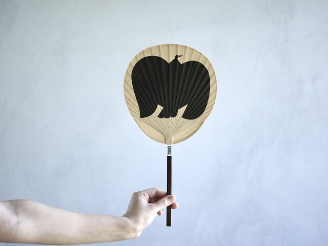 日ト｜ 渋うちわ 小丸 TORI | iichi 日々の暮らしを心地よくするハンドメイドやアンティークのマーケットプレイス