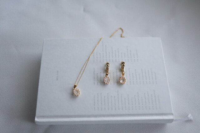 《秋の福袋2024》ローズクォーツの耳飾り・ネックレス Silver925 18kgp | iichi 日々の暮らしを心地よくするハンドメイドやアンティークのマーケットプレイス
