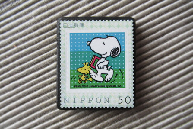 日本 プレミア切手ブローチ9892 | iichi 日々の暮らしを心地よくするハンドメイドやアンティークのマーケットプレイス