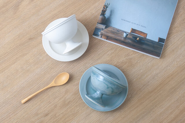 Footed bowl B・Turquoise Blue | iichi 日々の暮らしを心地よくするハンドメイドやアンティークのマーケットプレイス