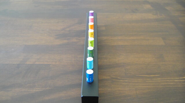 マットでアイアンな単4電池専用ストッカー♪ 25×275×37mm 8本収納型 | iichi 日々の暮らしを心地よくするハンドメイドやアンティークのマーケットプレイス