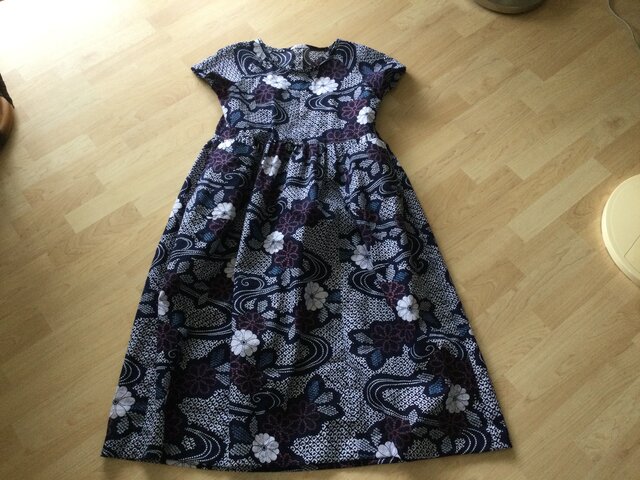 浴衣地ワンピース ラグラン袖 | iichi 日々の暮らしを心地よくするハンドメイドやアンティークのマーケットプレイス