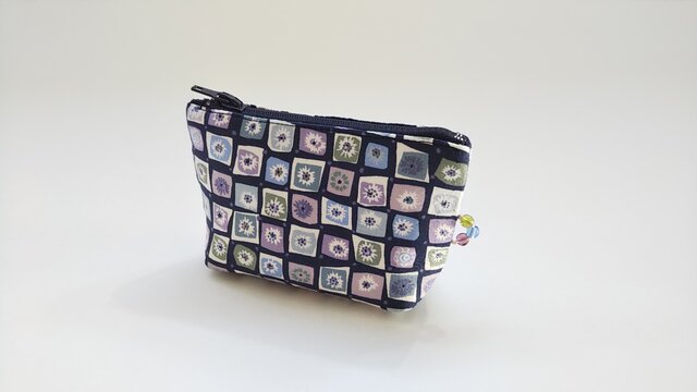 豆ポーチ リバティ Joshua | iichi 日々の暮らしを心地よくするハンドメイドやアンティークのマーケットプレイス