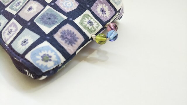 豆ポーチ リバティ Joshua | iichi 日々の暮らしを心地よくするハンドメイドやアンティークのマーケットプレイス