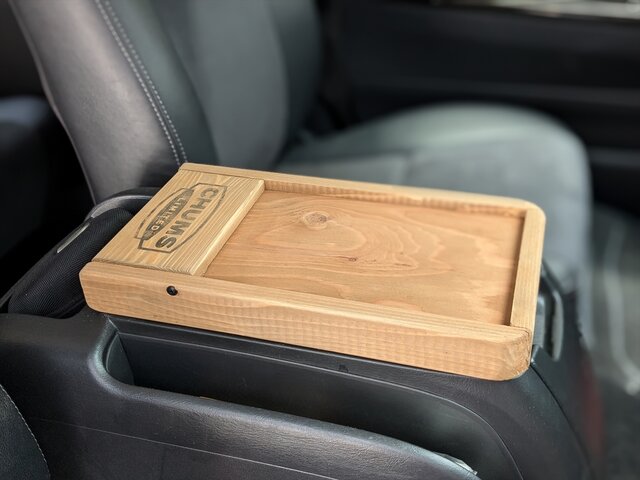 ハイエース200系 スーパーGL センターコンソール蓋 アンティーク バンライフ | iichi 日々の暮らしを心地よくするハンドメイドやアンティークのマーケットプレイス