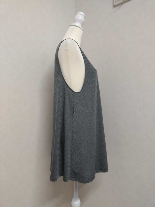 フレアーが美しい、シンプルチュニック。GF−289 | iichi 日々の暮らしを心地よくするハンドメイドやアンティークのマーケットプレイス