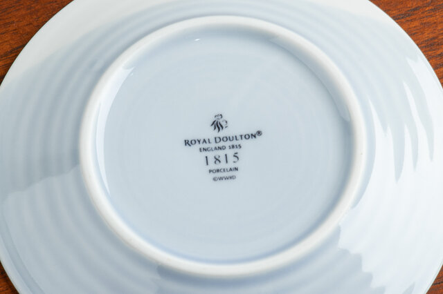 ロイヤルドルトン 1815 ブライト プレート B | iichi 日々の暮らしを心地よくするハンドメイドやアンティークのマーケットプレイス