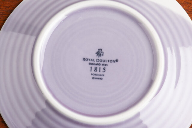 ロイヤルドルトン 1815 ブライト プレート C | iichi 日々の暮らしを心地よくするハンドメイドやアンティークのマーケットプレイス