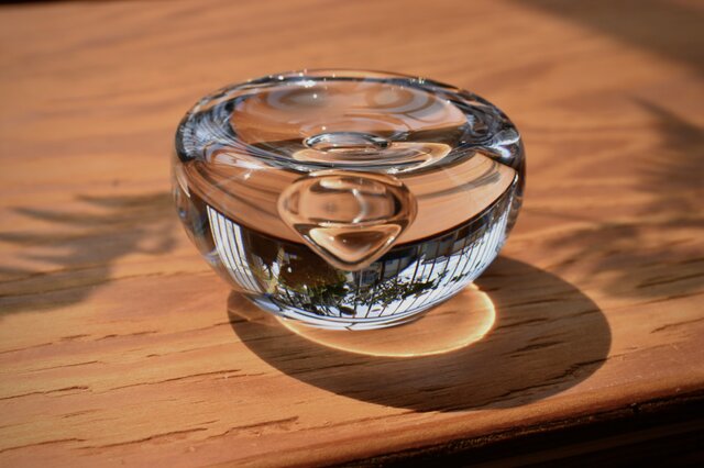 Float ring stand 【A】 | iichi 日々の暮らしを心地よくするハンドメイドやアンティークのマーケットプレイス