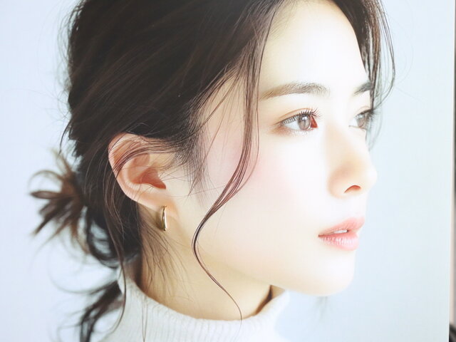 ☆大人気☆つけっぱなしOK 錆びないステンレス【しずく雫ドロップ gold & silver】フック一体型ピアス | iichi 日々の暮らしを心地よくするハンドメイドやアンティークの ...