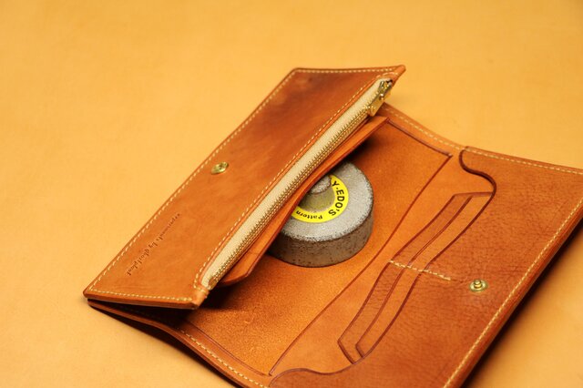 【スタンダード長財布】国産オイル スカイブルー EA-011 | iichi 日々の暮らしを心地よくするハンドメイドやアンティークのマーケットプレイス