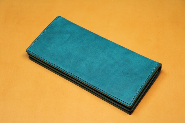 【スタンダード長財布】国産オイル スカイブルー EA-011 | iichi 日々の暮らしを心地よくするハンドメイドやアンティークのマーケットプレイス