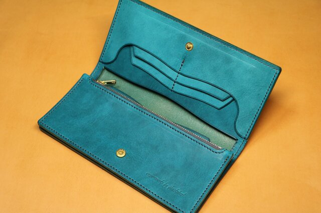 【スタンダード長財布】国産オイル スカイブルー EA-011 | iichi 日々の暮らしを心地よくするハンドメイドやアンティークのマーケットプレイス