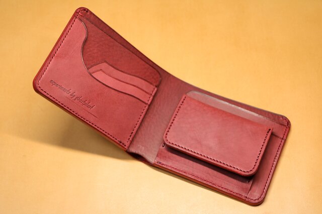 【インポケット二つ折り財布】国産オイル ワイン ED-014 | iichi 日々の暮らしを心地よくするハンドメイドやアンティークのマーケットプレイス