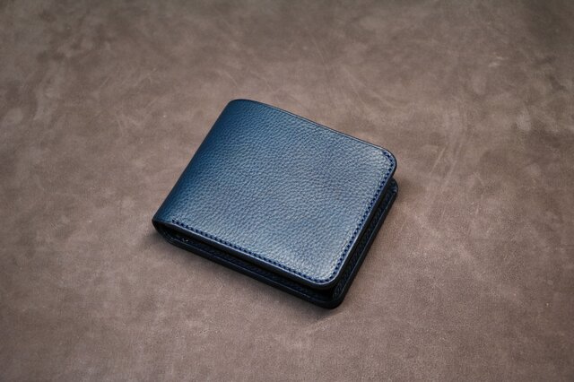 【インポケット二つ折り財布】ネブラスカ ブルー ED-014 | iichi 日々の暮らしを心地よくするハンドメイドやアンティークのマーケットプレイス