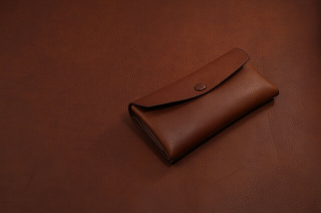 【ショート長財布】ネブラスカ ブラウン EA-015 | iichi 日々の暮らしを心地よくするハンドメイドやアンティークのマーケットプレイス