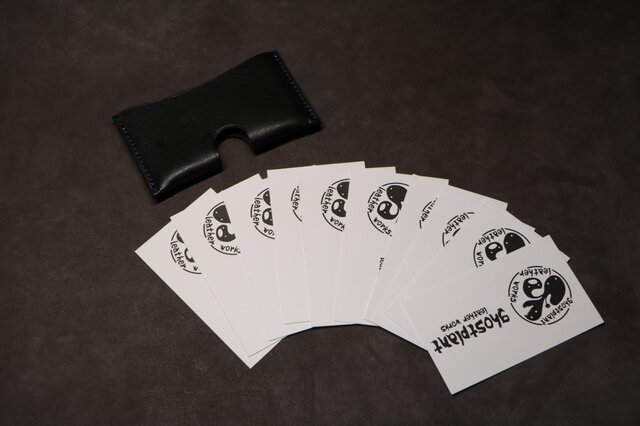 【シンプルカードケース】国産オイル ネイビー EC-012 | iichi 日々の暮らしを心地よくするハンドメイドやアンティークのマーケットプレイス