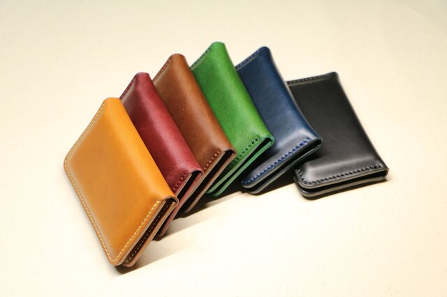 【薄マチ名刺入れ】ブッテーロ ブラック EC-002 | iichi 日々の暮らしを心地よくするハンドメイドやアンティークのマーケットプレイス