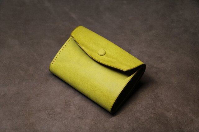 【コンパクトコインウォレット】国産オイル ライム EB-006 | iichi 日々の暮らしを心地よくするハンドメイドやアンティークのマーケットプレイス