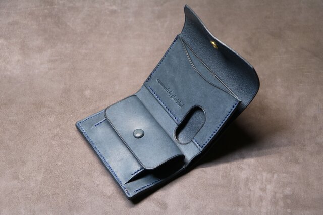【コンパクトコインウォレット】国産オイル ネイビー EB-006 | iichi 日々の暮らしを心地よくするハンドメイドやアンティークのマーケットプレイス