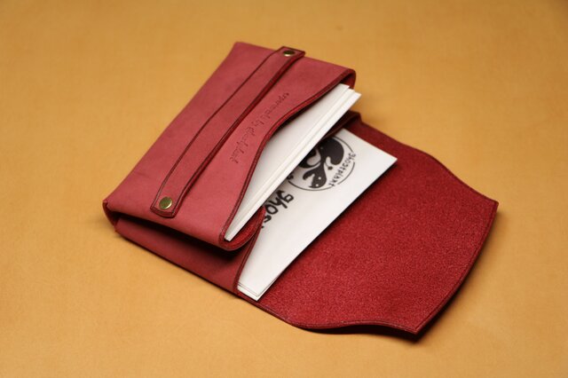 【ふんわり名刺入れ】国産オイル ワイン EC-006 | iichi 日々の暮らしを心地よくするハンドメイドやアンティークのマーケットプレイス