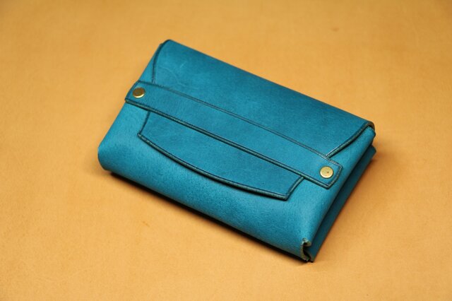 【ふんわり名刺入れ】国産オイル スカイブルー EC-006 | iichi 日々の暮らしを心地よくするハンドメイドやアンティークのマーケットプレイス