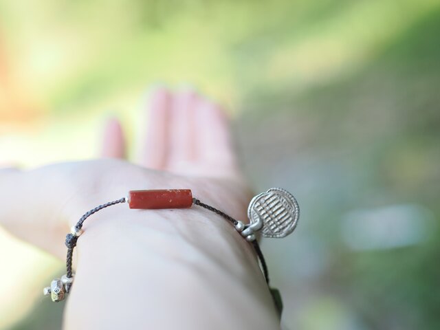 -Afgan silver・stone beads Assort- code bracelet | iichi 日々の暮らしを心地よくするハンドメイドやアンティークのマーケットプレイス