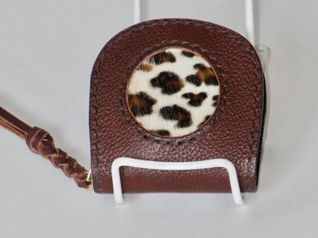 型押し革とハラコの小銭入れ（焦茶） | iichi 日々の暮らしを心地よくするハンドメイドやアンティークのマーケットプレイス