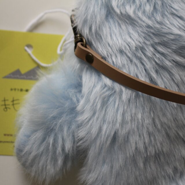 ビッグフット イエローアイ MAMOGURUMI No.148 | iichi 日々の暮らしを心地よくするハンドメイドやアンティークのマーケットプレイス