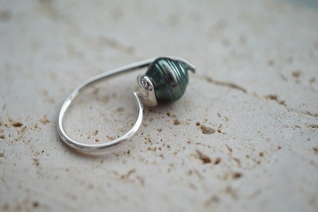 【seasons】タヒチパールリング | iichi 日々の暮らしを心地よくするハンドメイドやアンティークのマーケットプレイス