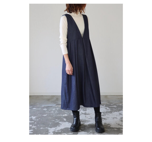【SM・ML】デニム新登場後ろ姿が可愛いバックボタン ジャンパースカート〔インディゴカラー〕 | iichi 日々の暮らしを心地よくするハンドメイドやアンティークのマーケットプレイス