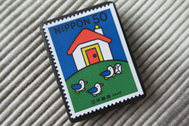 日本 切手ブローチ 10046 | iichi 日々の暮らしを心地よくするハンドメイドやアンティークのマーケットプレイス