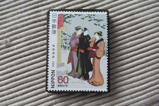 日本 美術切手ブローチ 10097 | iichi 日々の暮らしを心地よくするハンドメイドやアンティークのマーケットプレイス