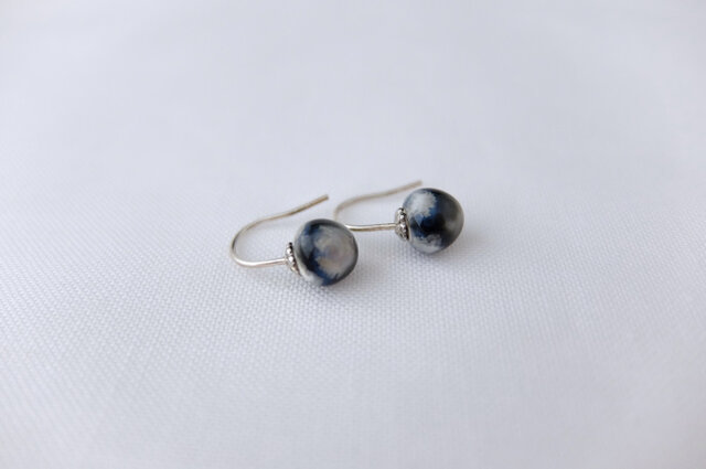 ピアス grain bleu SV925 | iichi 日々の暮らしを心地よくするハンドメイドやアンティークのマーケットプレイス