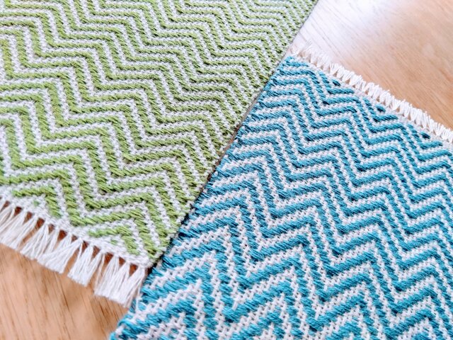 【手織り】リネンの敷物#若草色 | iichi 日々の暮らしを心地よくするハンドメイドやアンティークのマーケットプレイス