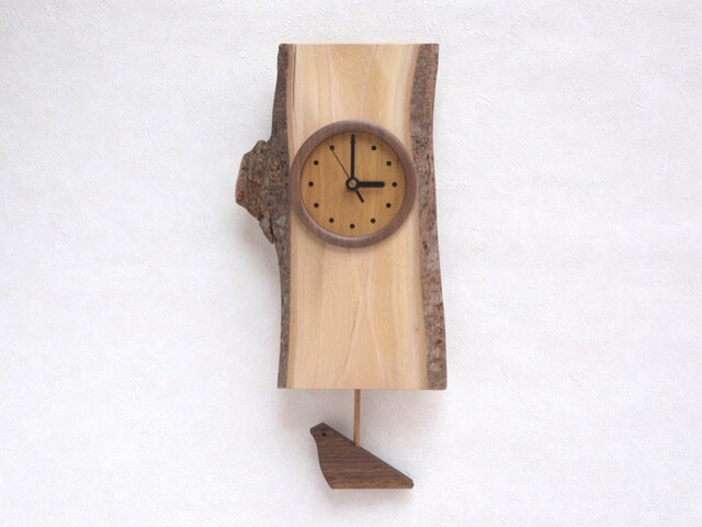 耳付きケヤキの振子時計 その4 | iichi 日々の暮らしを心地よくするハンドメイドやアンティークのマーケットプレイス