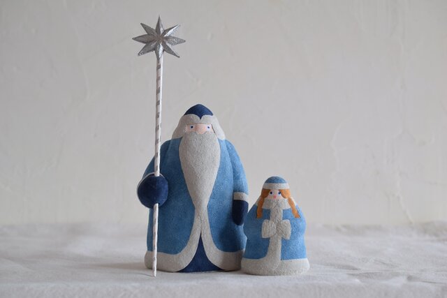 革のオブジェ ジェドマロースB | iichi 日々の暮らしを心地よくするハンドメイドやアンティークのマーケットプレイス