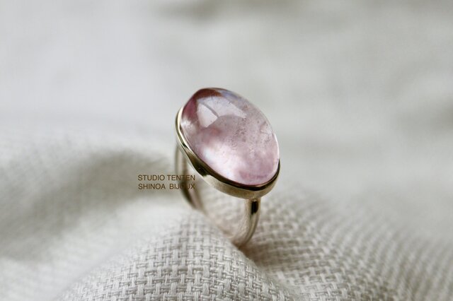 [morganiteのchanpage]ring | iichi 日々の暮らしを心地よくするハンドメイドやアンティークのマーケットプレイス