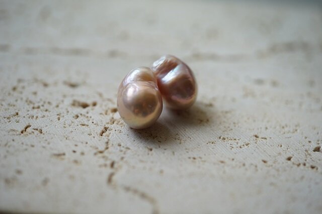 【drop】K10 バロックパールピアス（pink gold） | iichi 日々の暮らしを心地よくするハンドメイドやアンティークのマーケットプレイス