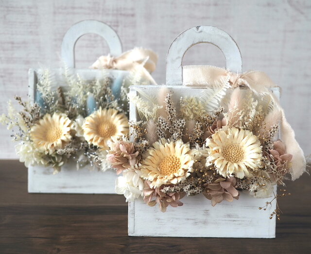 バックアレンジ -White pink- | iichi 日々の暮らしを心地よくするハンドメイドやアンティークのマーケットプレイス